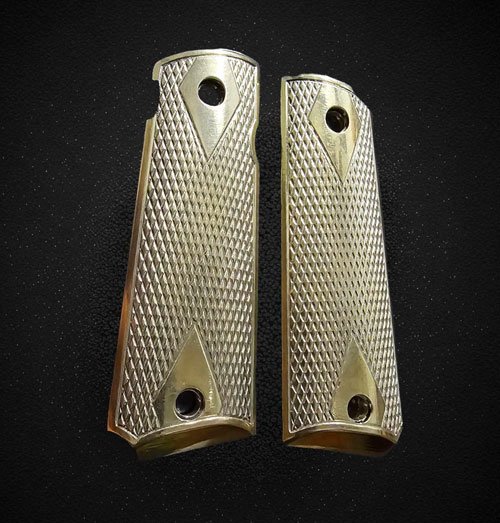 Double Diamond Fine Checker Full Size 1911 Grips Checkered Engraved ...